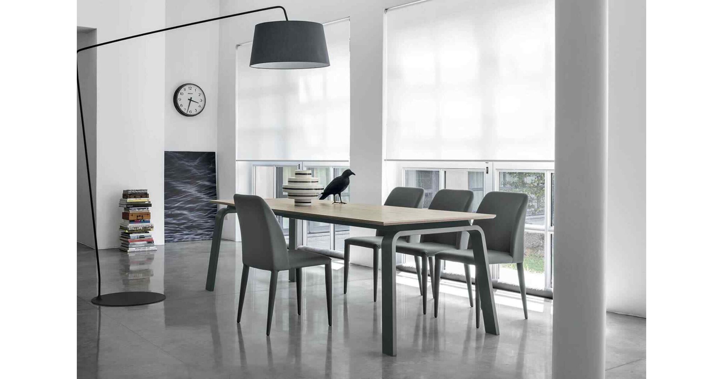 DEIMOS 160 cm Extendable Table With Graphite Painted Aluminum Structure ...