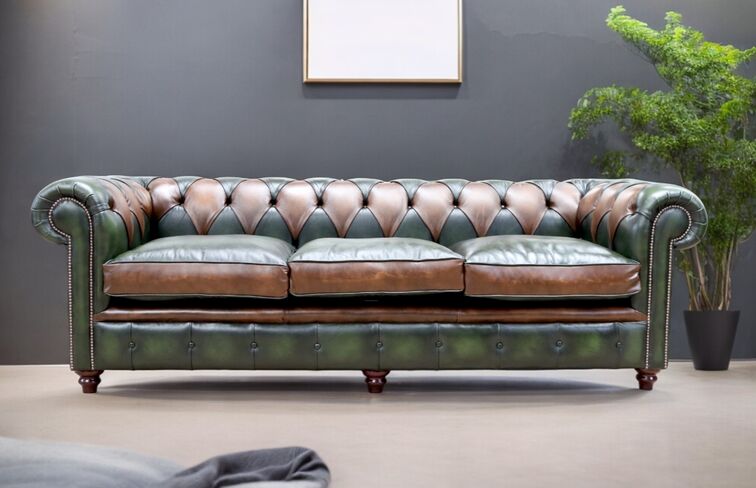 Duke Chesterfield Sofa | British Craftsmanship